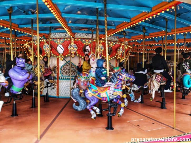 Tokyo DisneySea Guide: How to Go & What to Do at There?