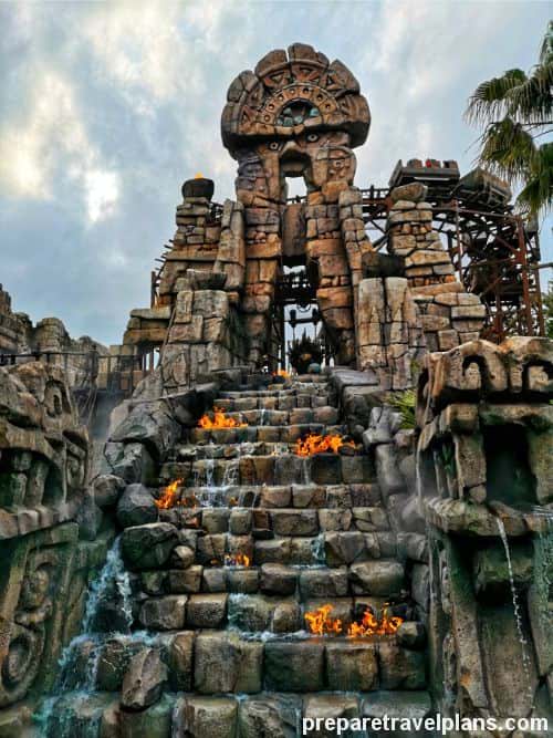 Tokyo DisneySea Guide: How to Go & What to Do at There?