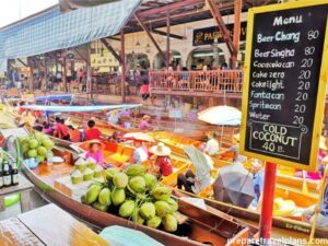 Bangkok to Damnoen Saduak Floating Market (2020 Guide)