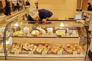 15 Things to Do in Shinjuku, You Shouldn’t Miss Out in 2020