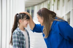 10 Must-Know Etiquette Rules in Singapore